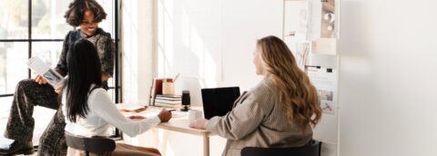 7 Consulting Frameworks That Win Big Clients