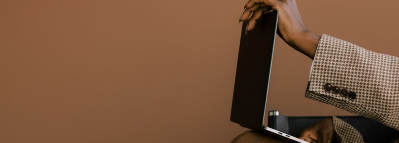 How To Go Viral on Facebook: 8 Reliable Strategies
