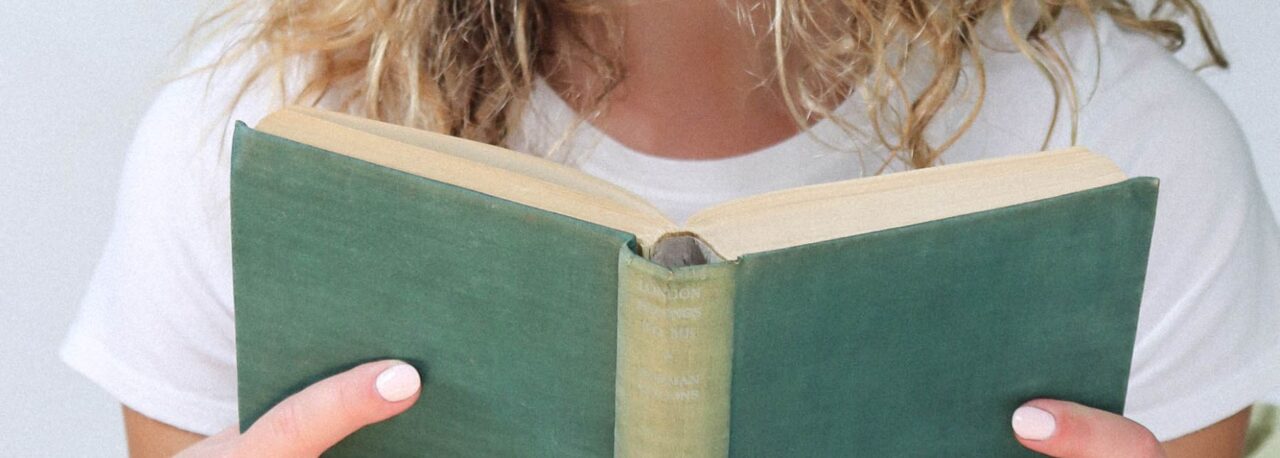 How to Become a Certified Menopause Coach (2025 Guide)